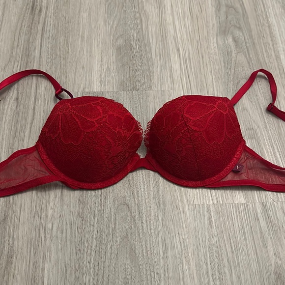 Victoria's Secret | Intimates & Sleepwear | Victorias Secret Red Bra ...